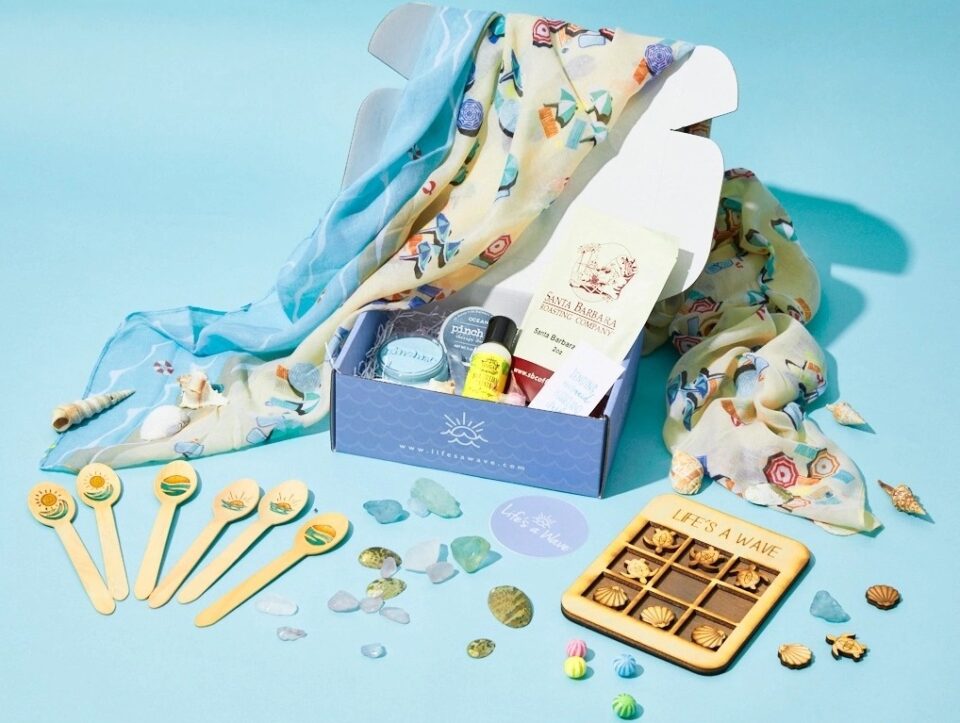 What To Buy Someone Who Loves the Beach? | 365 Gift Guide